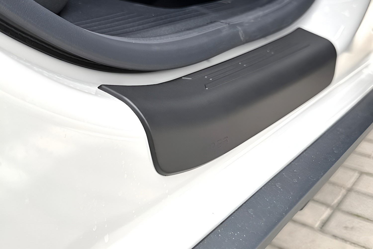 Door sill plates Dacia Bigster PU | Car Parts Expert