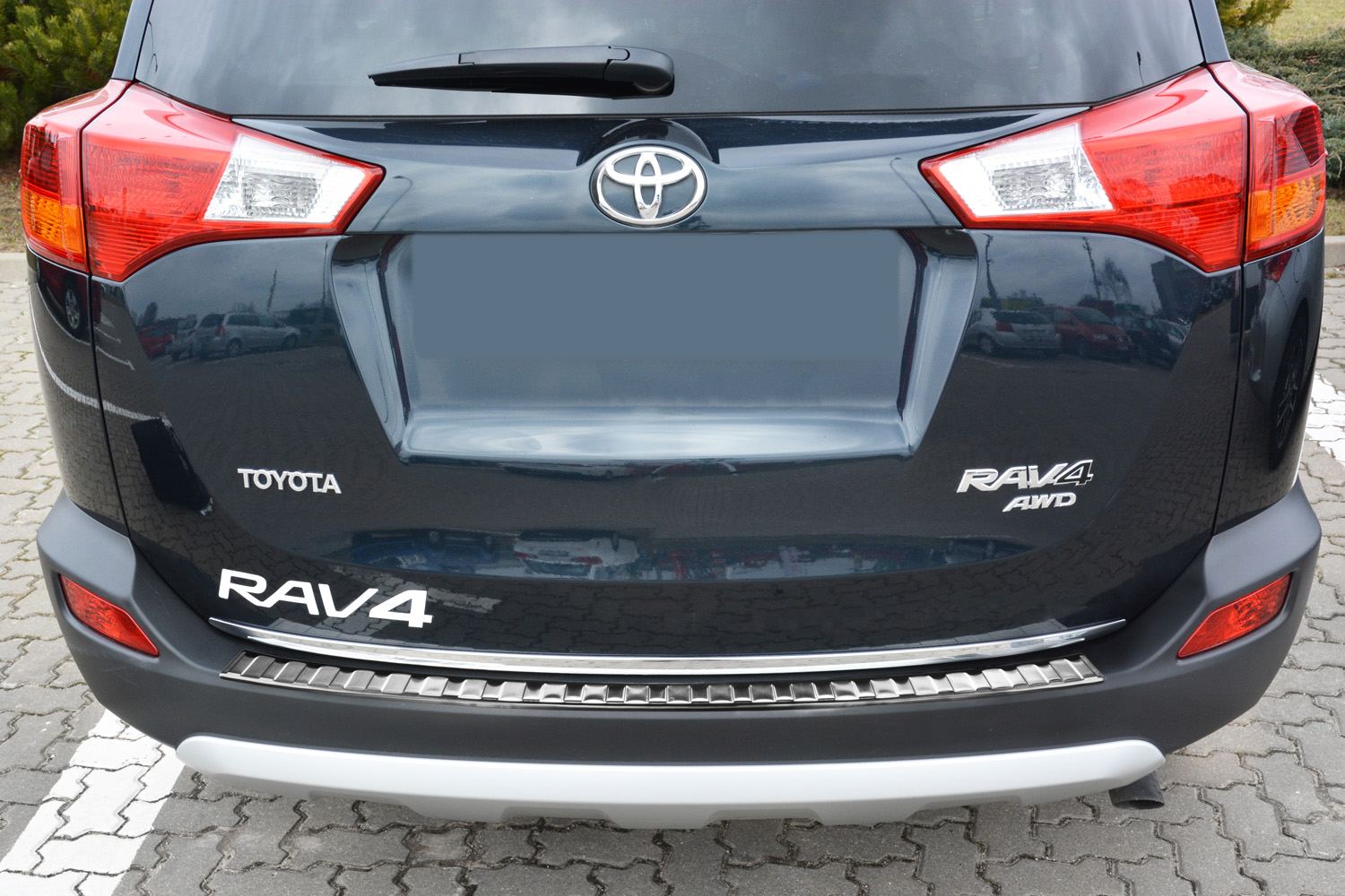RAV4 IV (XA40) | 2013-present: Toyota RAV4 IV (XA40) 2013-2016 rear ...