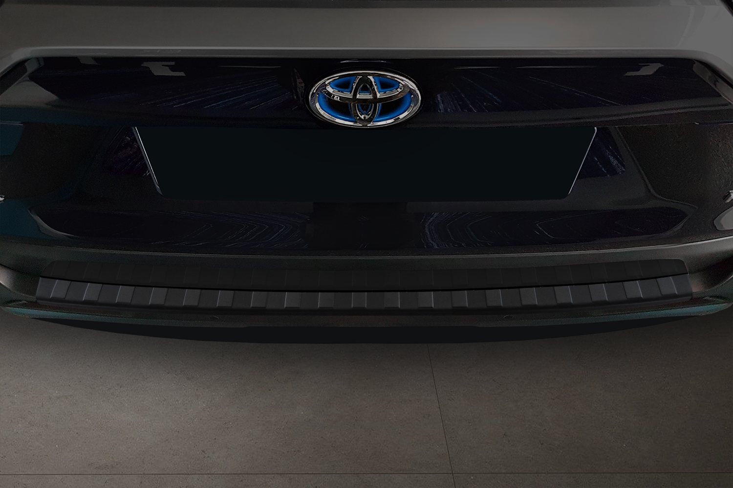 Rear bumper protector Toyota RAV4 V (XA50) stainless steel matt black ...