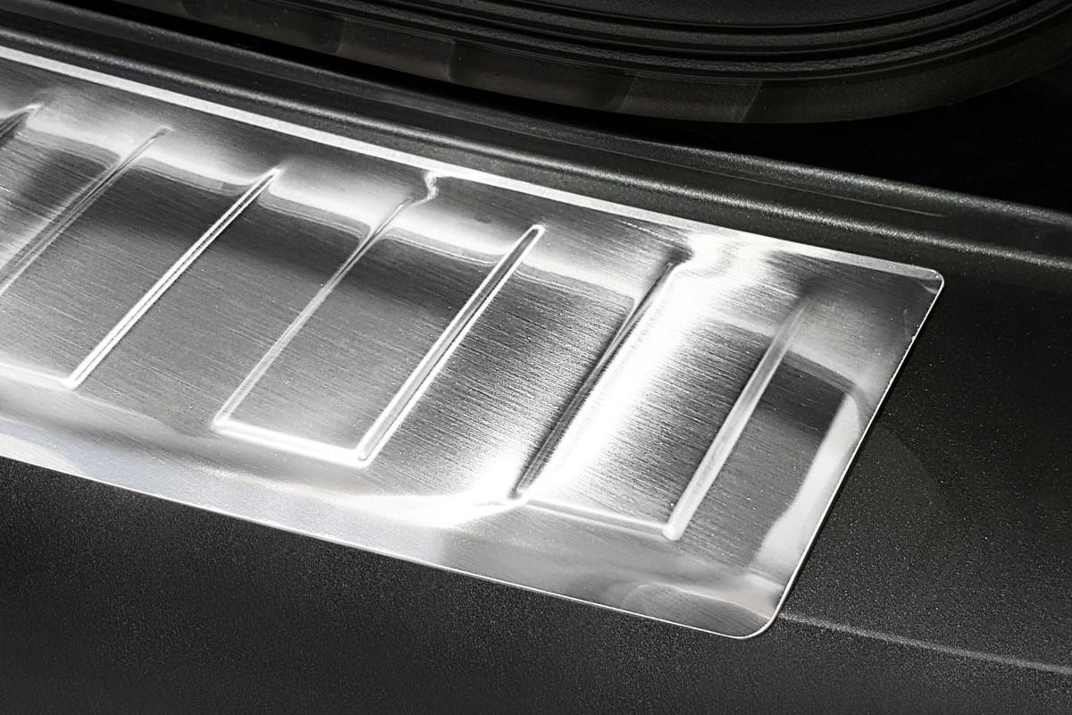 Rear bumper protector Volkswagen Caddy Maxi (2K) stainless steel ...