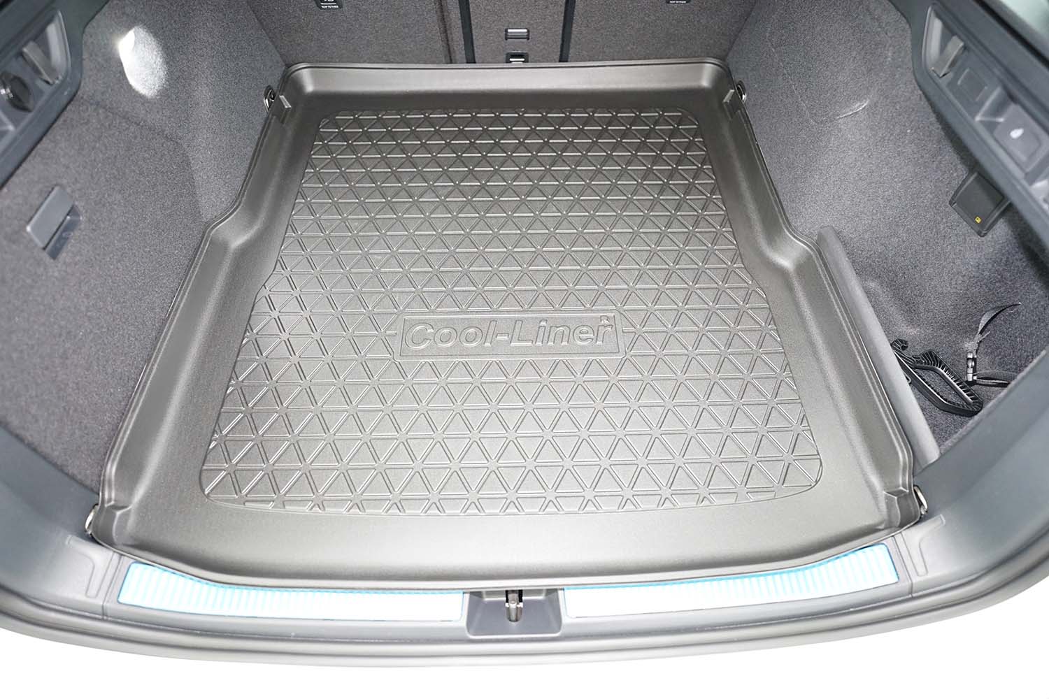 Vw passat rubber boot liner store