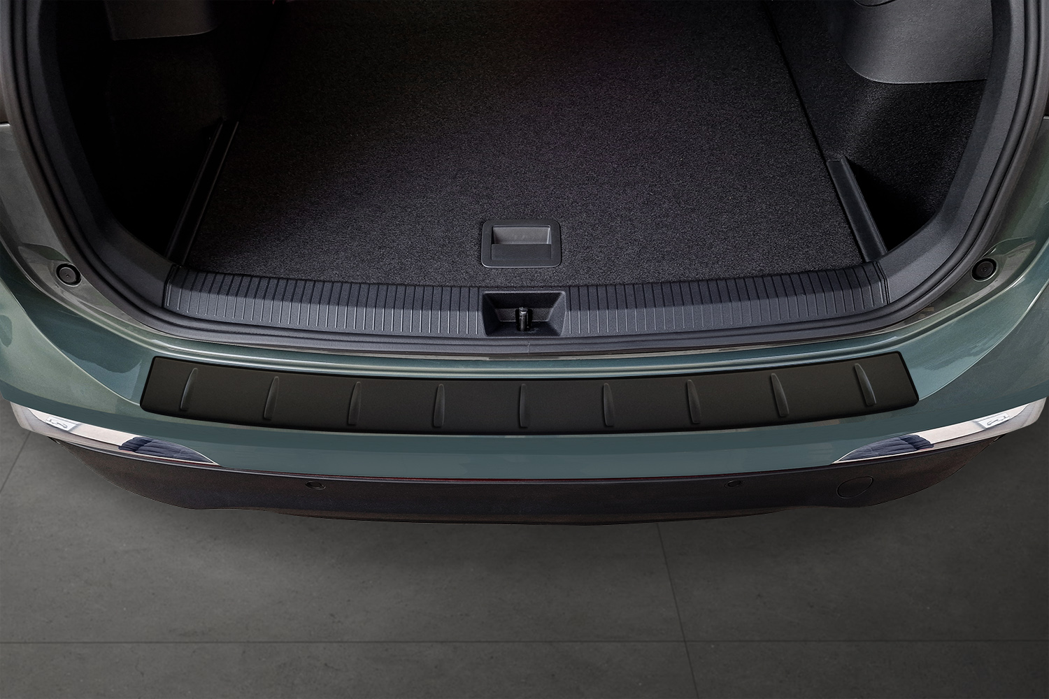 Rear bumper protector Volkswagen Tiguan III stainless steel matt black | CarParts-Expert